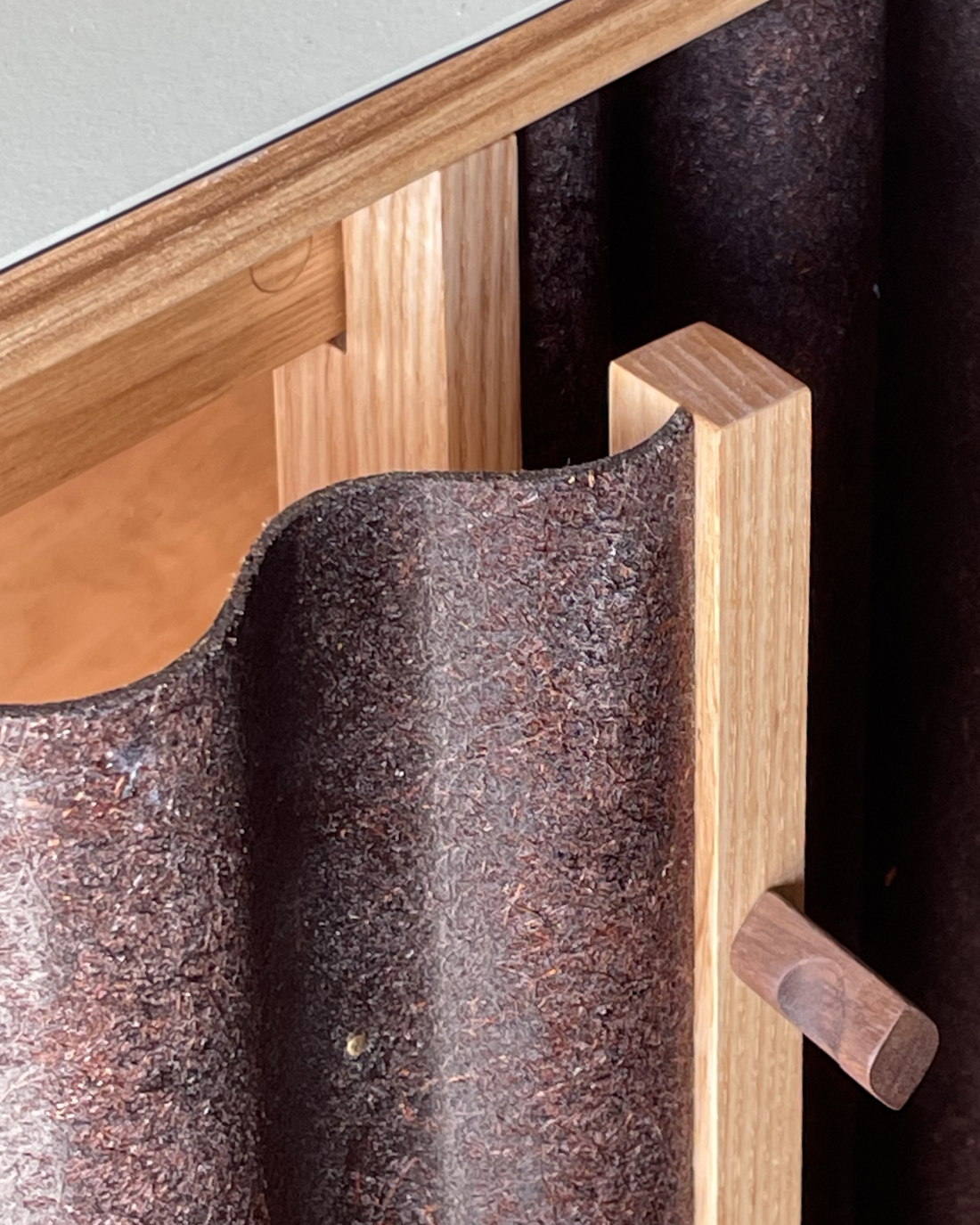 6. Margent Farm - Corrugated hemp fibre panel. | Material Source