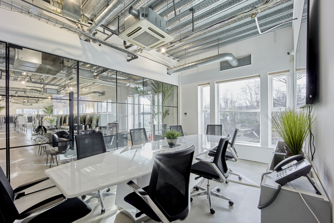 Glass + Mirror Technology delivers wellbeing-enhancing plant room plus ...