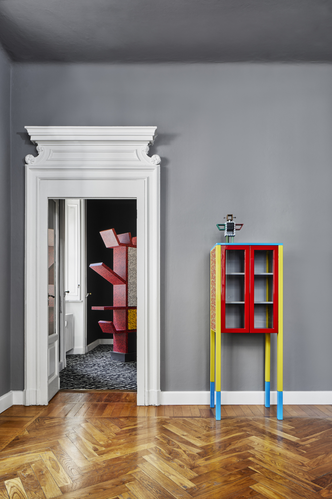 Take a peek into the world of Memphis Milano. | Material Source