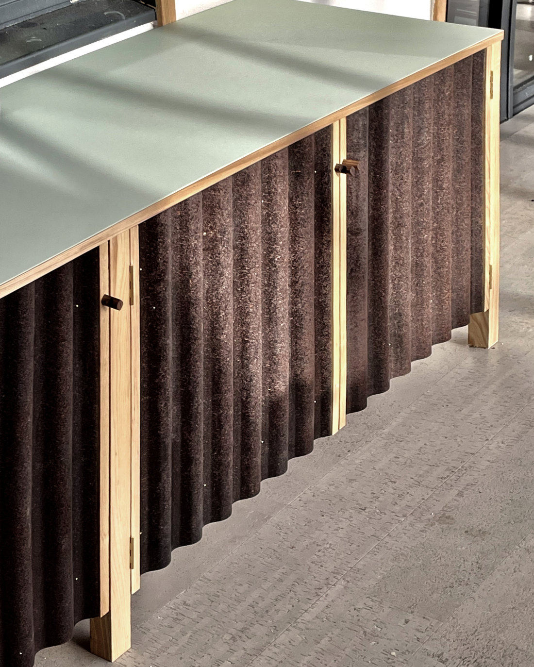 6. Margent Farm - Corrugated hemp fibre panel. | Material Source