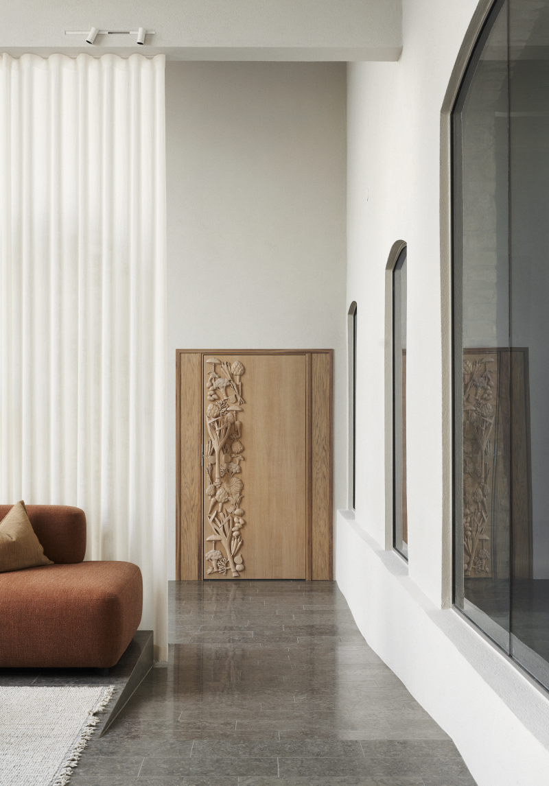 d line's Arne Jacobsen and Knud Holscher collections enhance experience ...